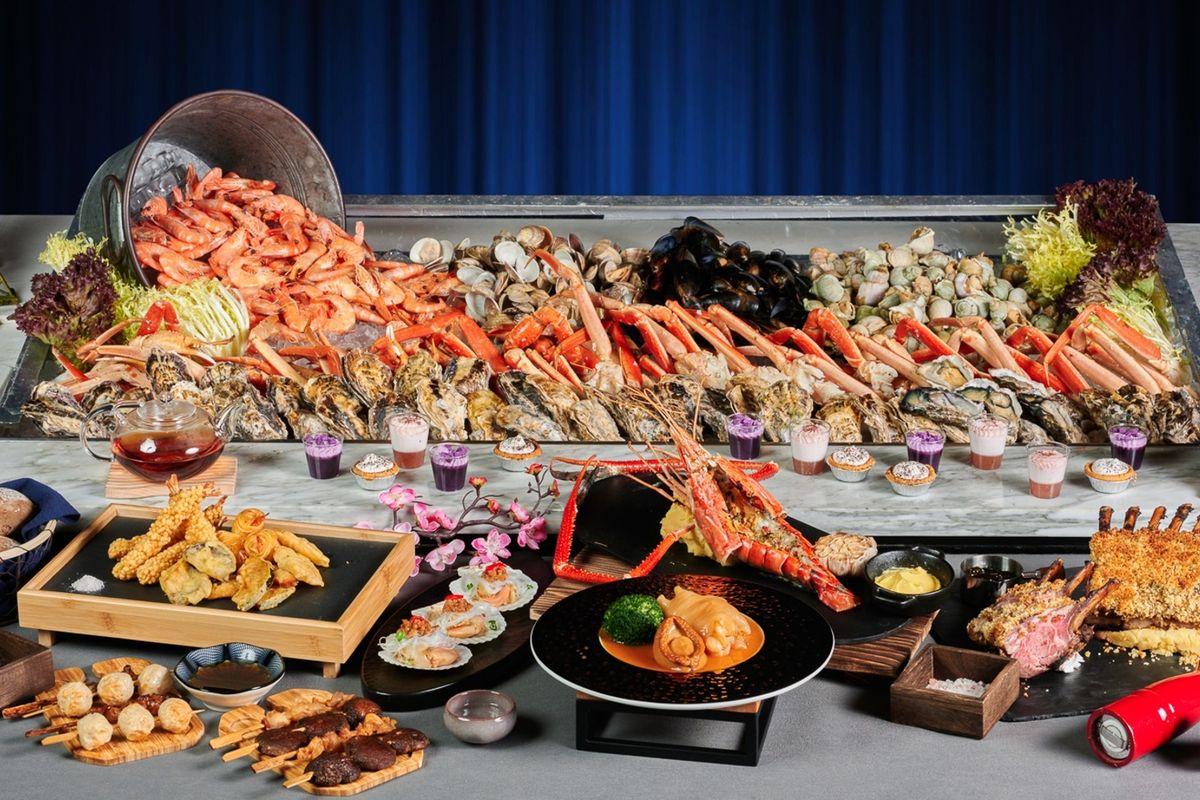 Eat@ease | 1 Pax - Oyster．Jumbo Prawn Seafood Weekend Dinner Buffet ...